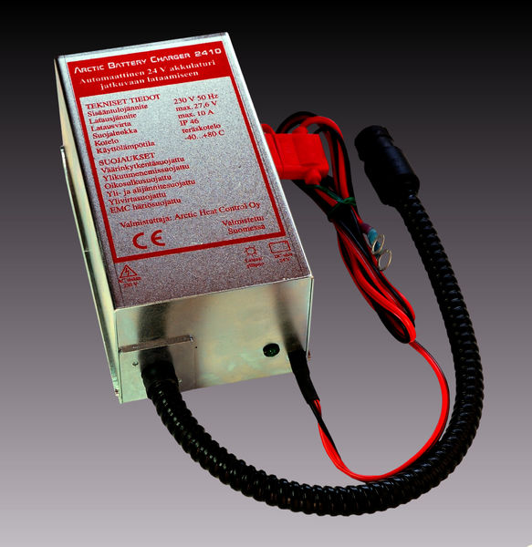 Arctic Battery Charger akkulaturi Calix – pakkasista viis